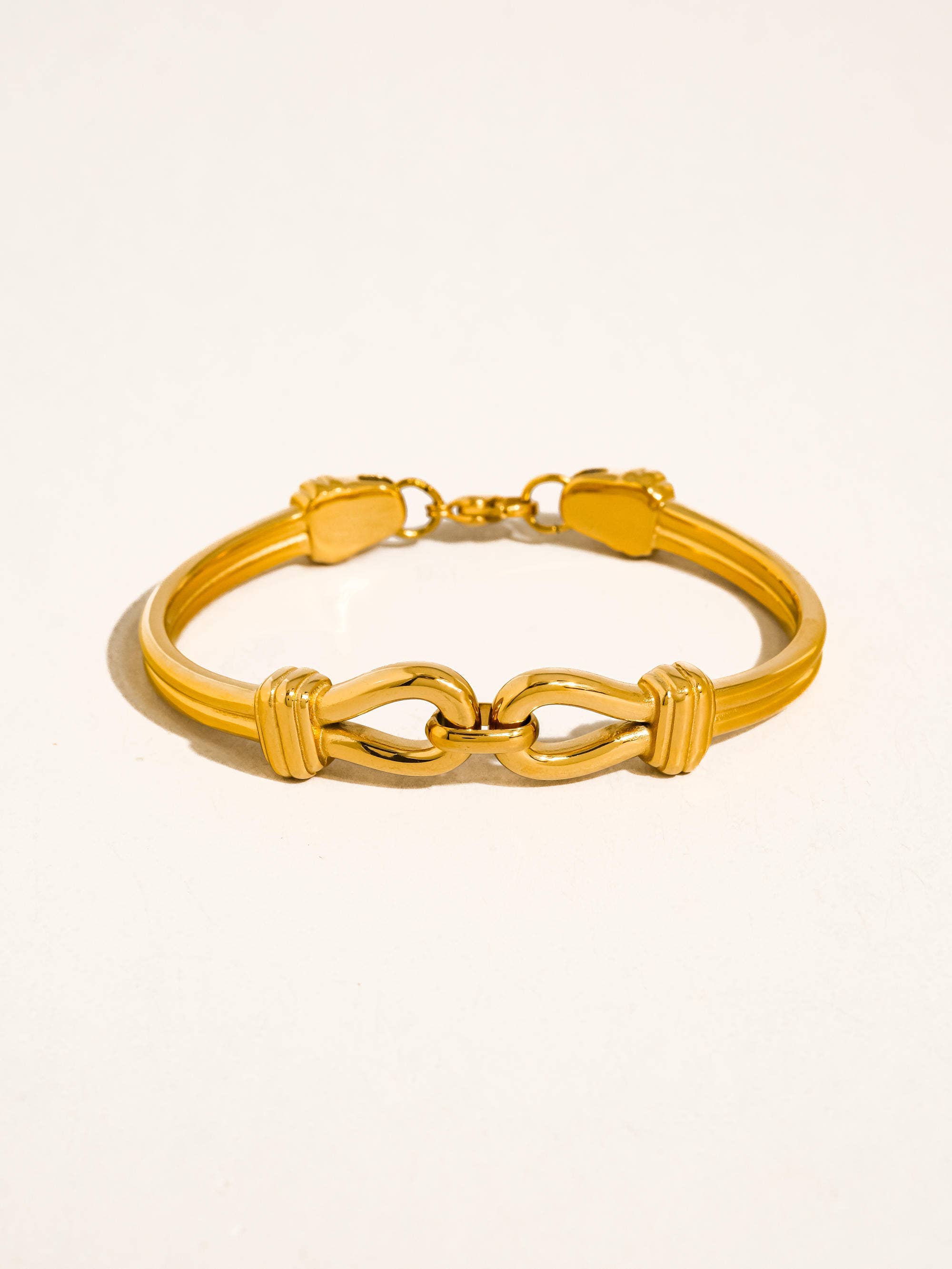 Deloise 18K Gold Non-Tarnish Knot Link Bracelet – Overt Space Gallery ...